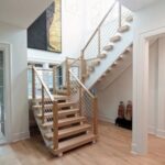 Closed vs. Open Riser Stairs: What Works Best in Modern Homes?